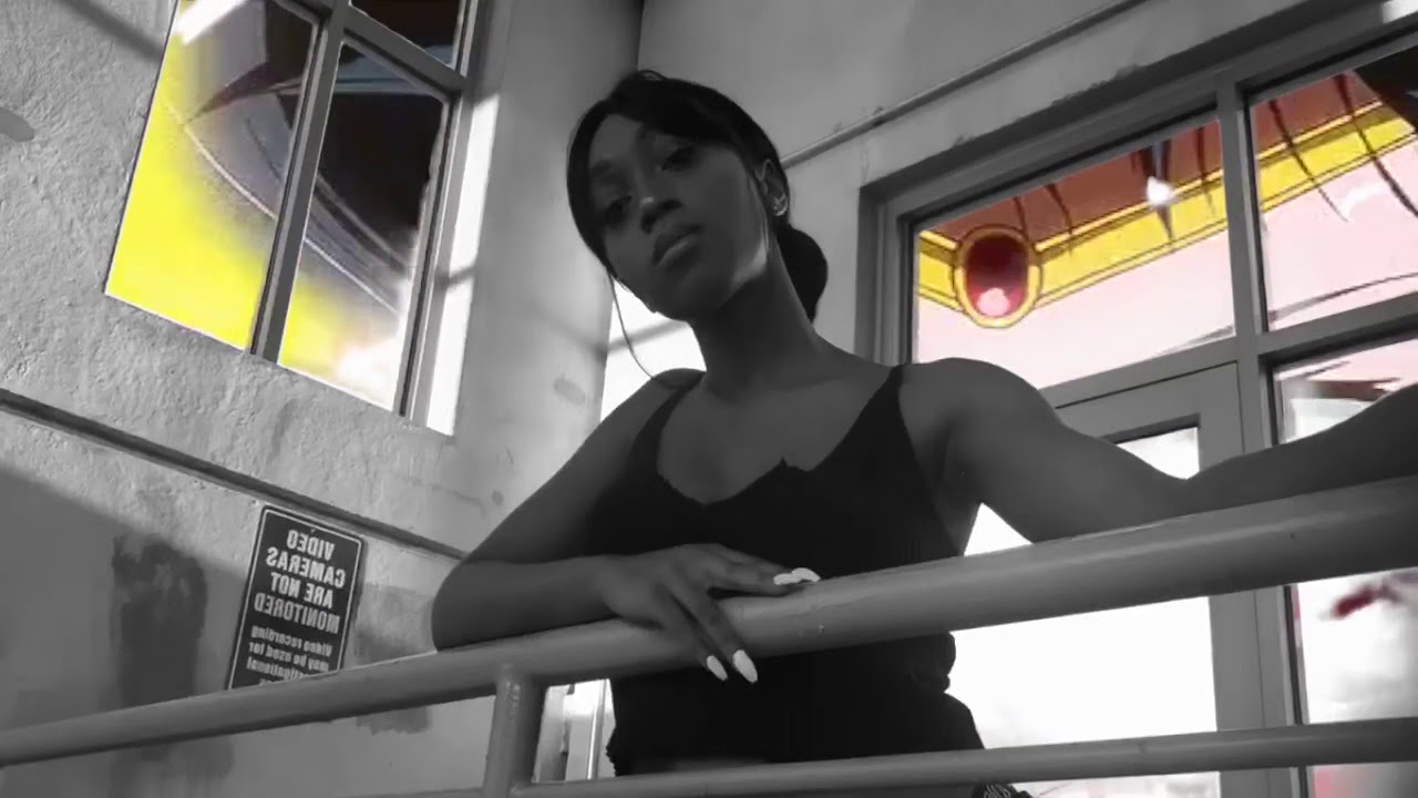 “17” - DOLLA (RIP JAHSEH) LYRIC VIDEO - YouTube