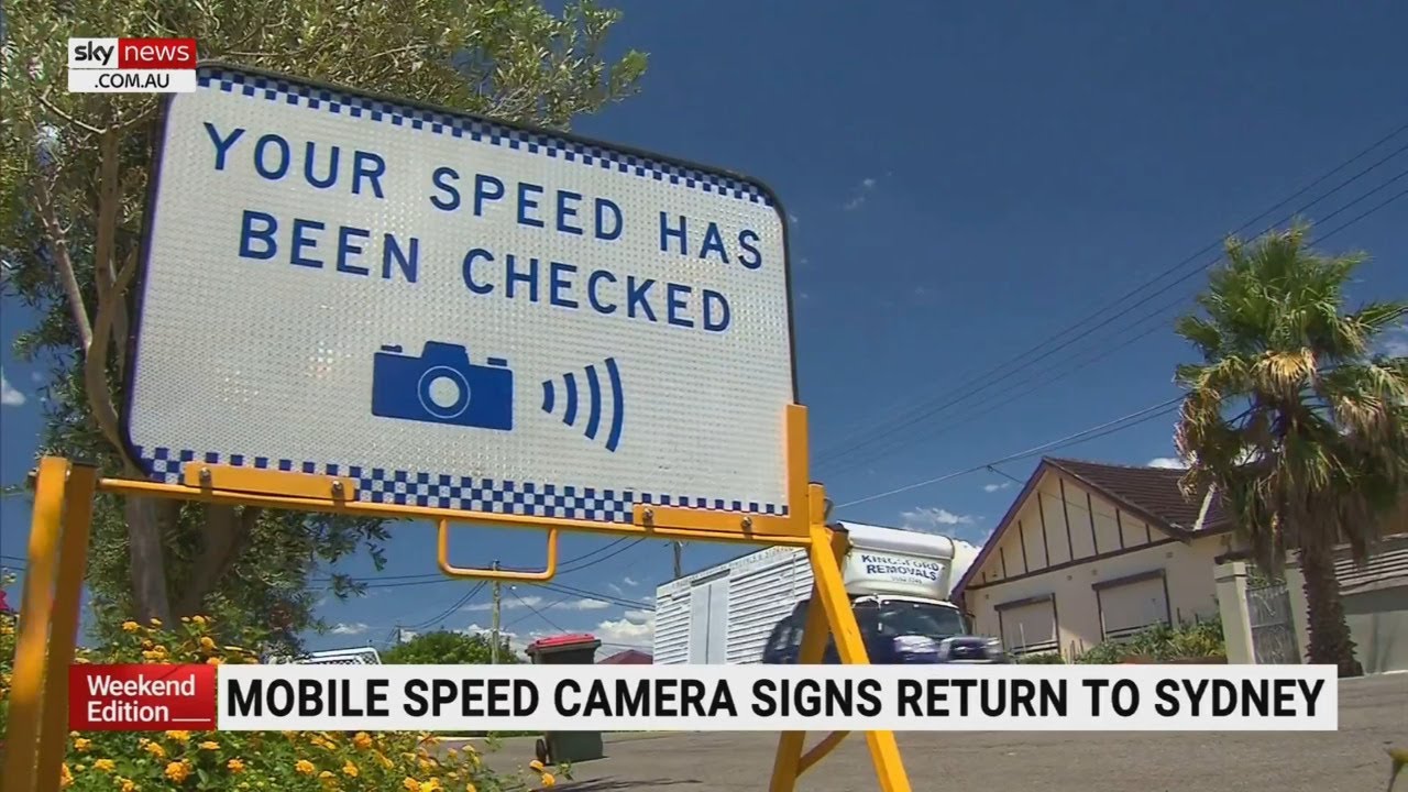 Mobile speed camera signs return to Sydney's roads - YouTube