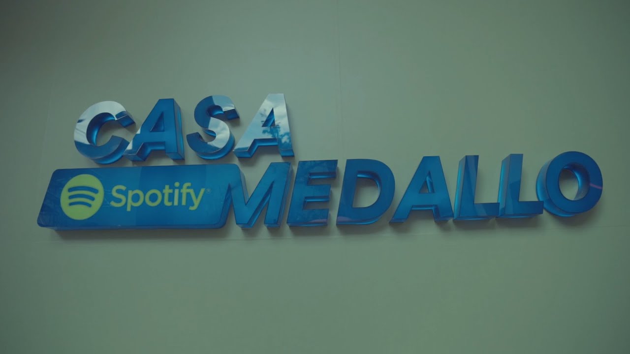 R U A EN CASA SPOTIFY MEDALLO - YouTube