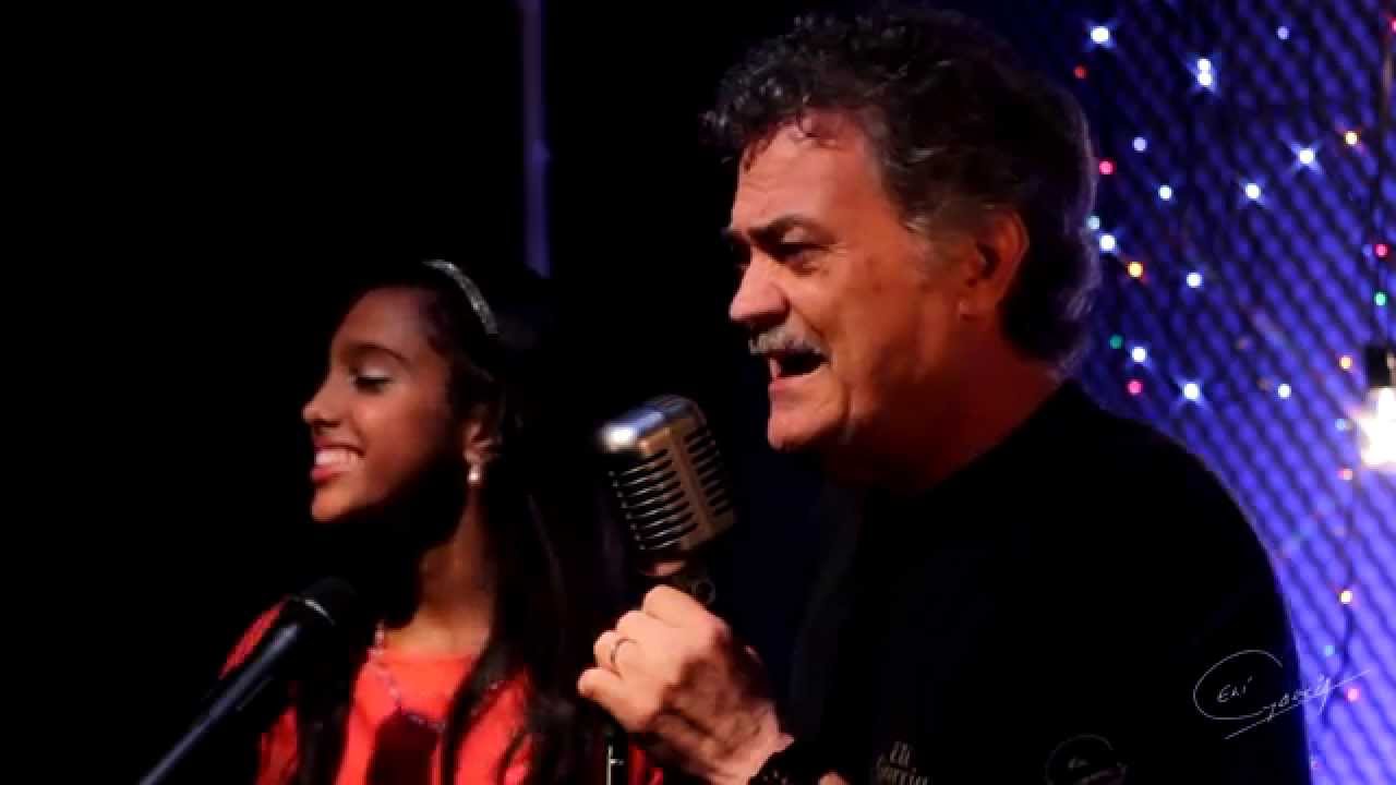 Castelo Encantado Eli Garcia e Ysa Moreno - YouTube