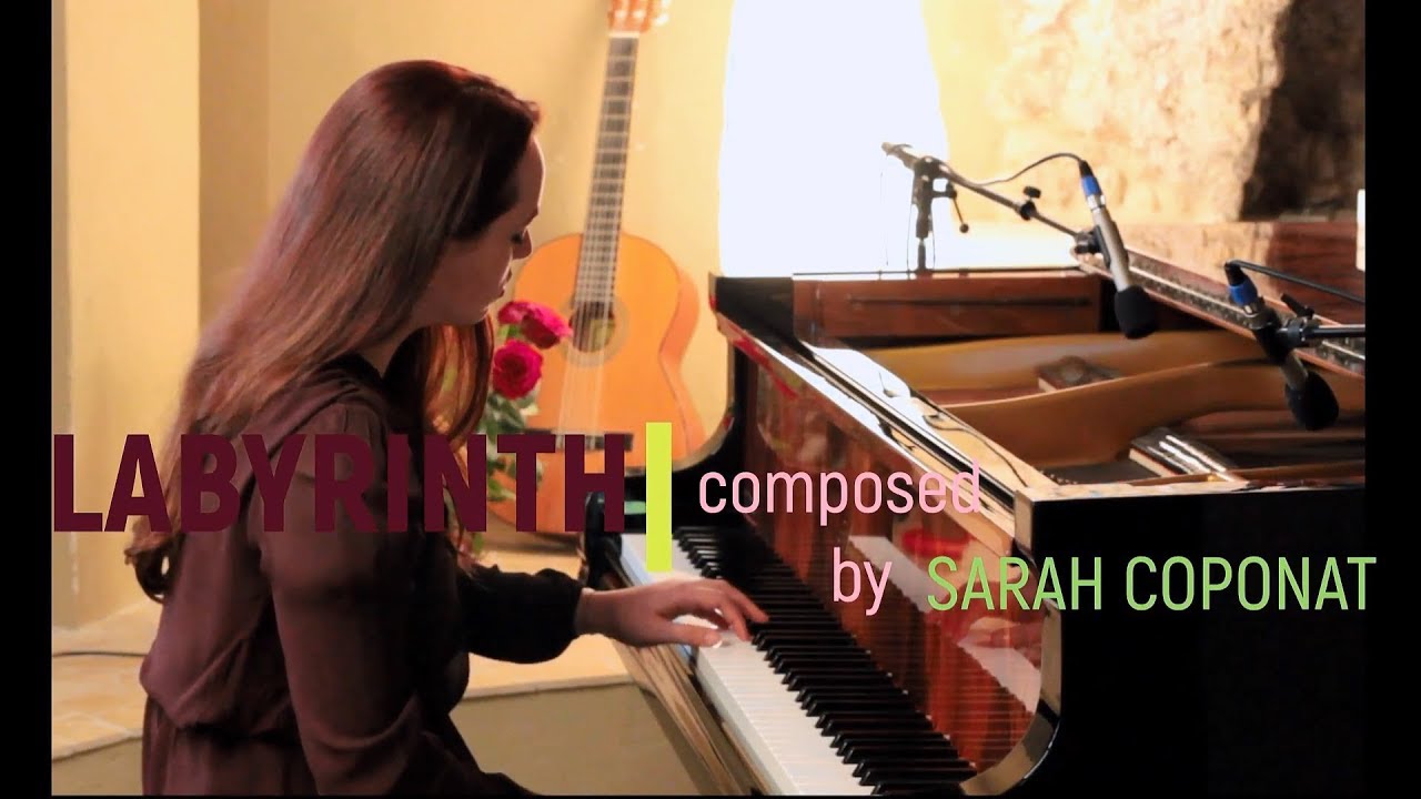 Sarah Coponat - Labyrinth - YouTube