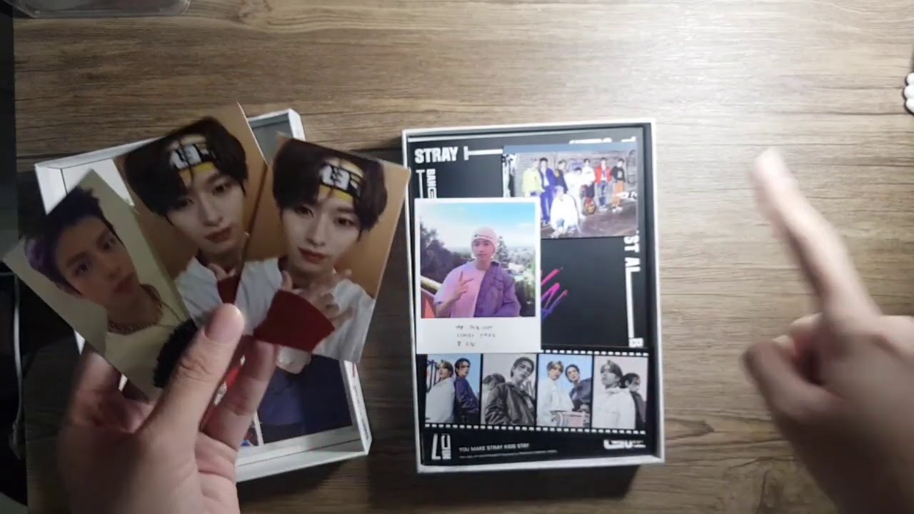 Unboxing Stray Kids SKZ Go Live Standard Ver Album ♡ - YouTube