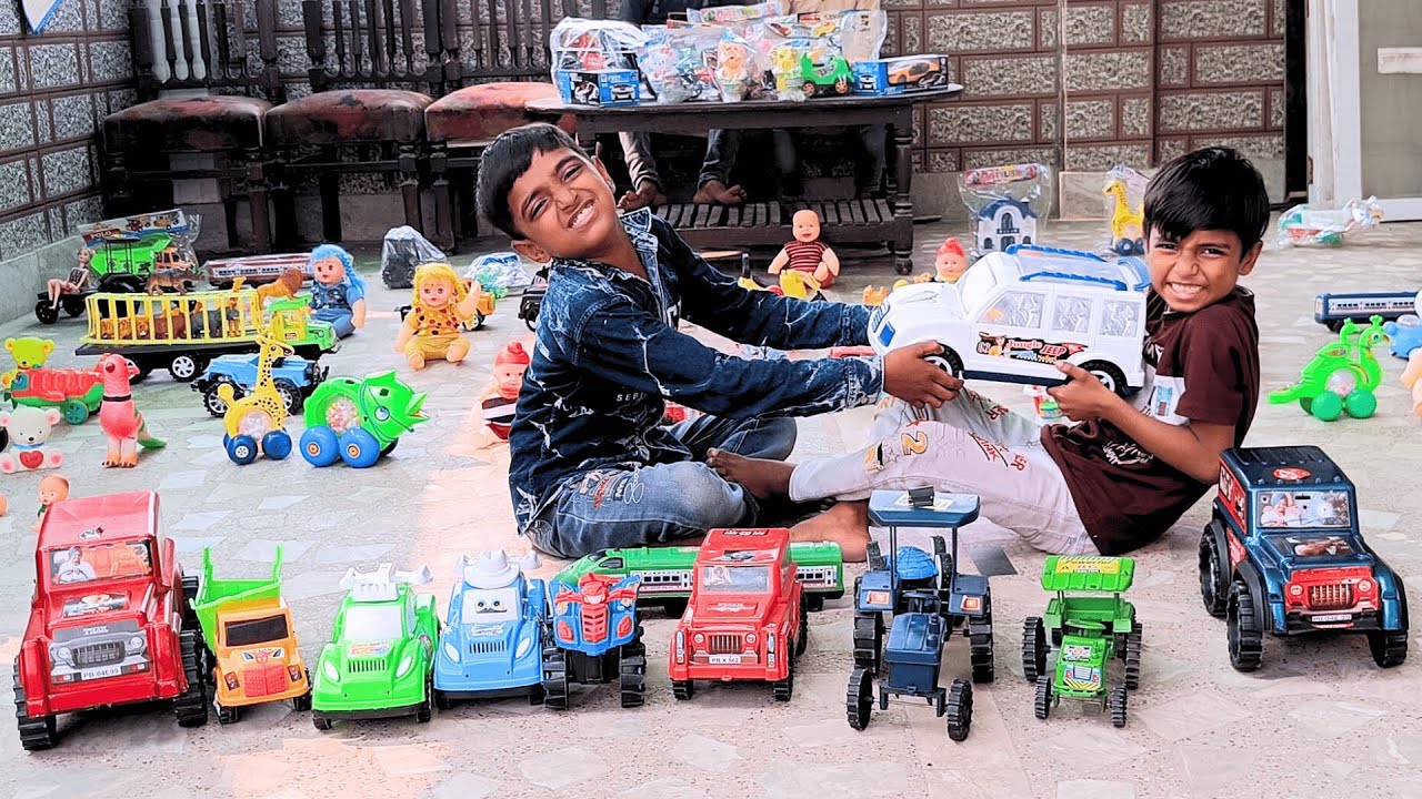 कार 🚗रेस में शहादत को हरा दिया एक छोटे बच्चों ने, खिलौने वाला वीडियो ...