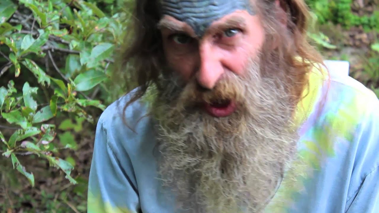 Chief Wana Dubie Taunts Blunt - YouTube