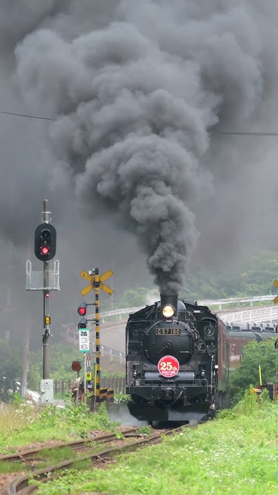 【4K縦動画】C57-180 25th SLばんえつ物語 五十島爆煙！ JR East Railway Steam locomotive class C57 'Banetsu ...