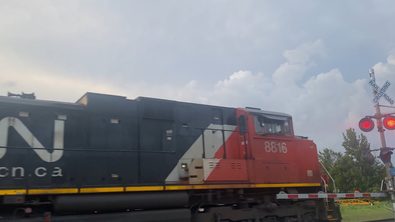 UP MTTNL in Mt vernon,IL - YouTube