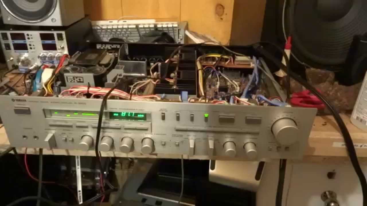 Yamaha R-2000 Receiver - YouTube