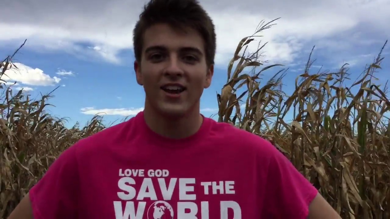 Nature with Evan: Corn Maze Edition - YouTube