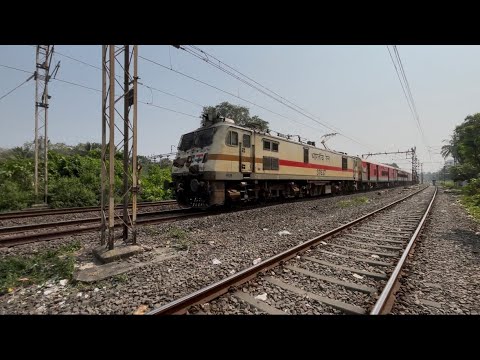 Ultimate Track Sound Of Valsad WAP7 @movingstarrj19 - YouTube