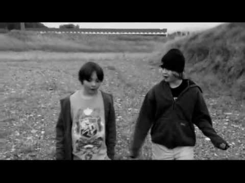 Vampire Plane Crash.wmv - YouTube