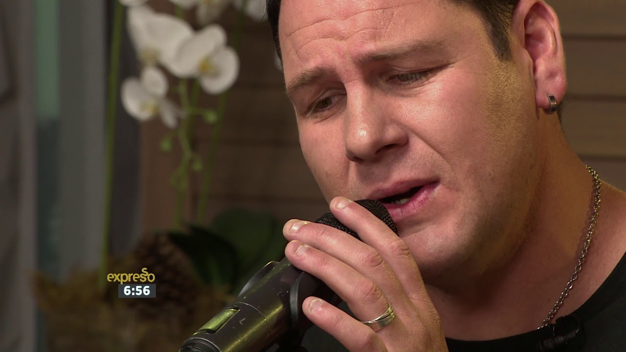 Christian Heath performs "Paradise" - YouTube