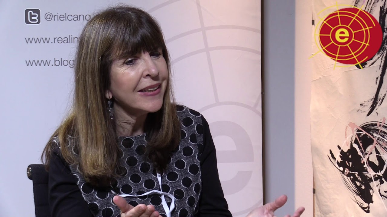 Ruth Fine. Las relaciones culturales entre España e Israel - YouTube