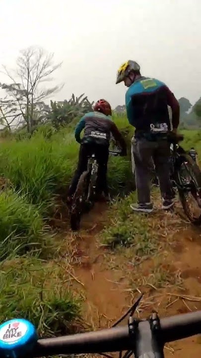 gowes mtb shadow nagato di single trek - YouTube