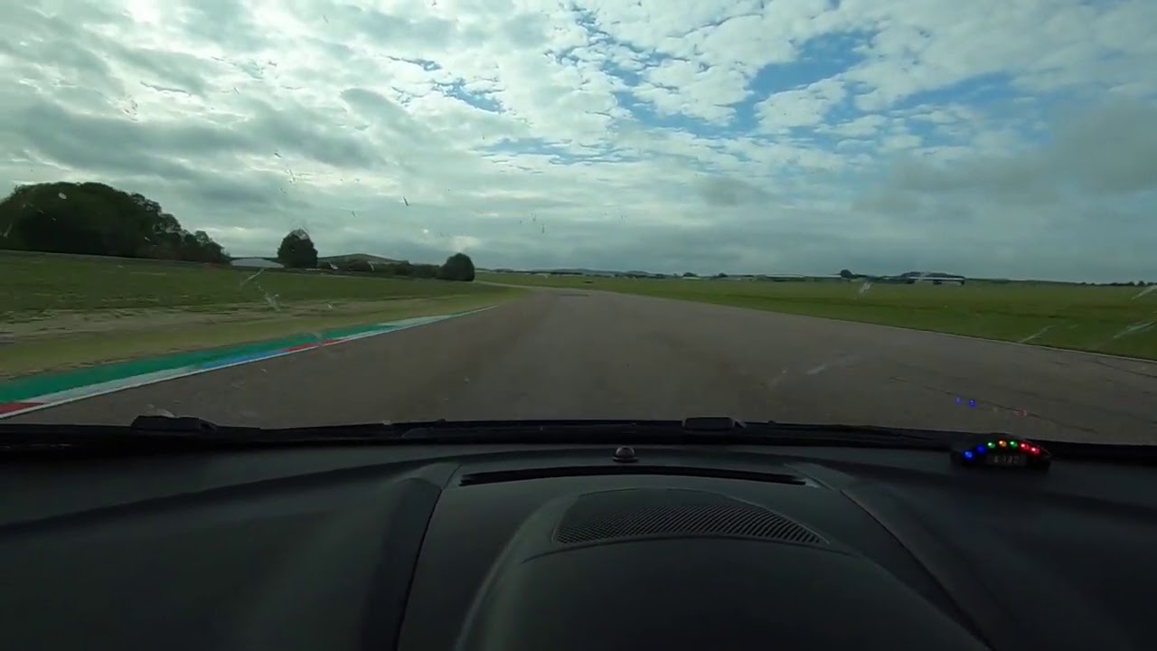 RGT RACE TECH SHIFT LIGHT - YouTube