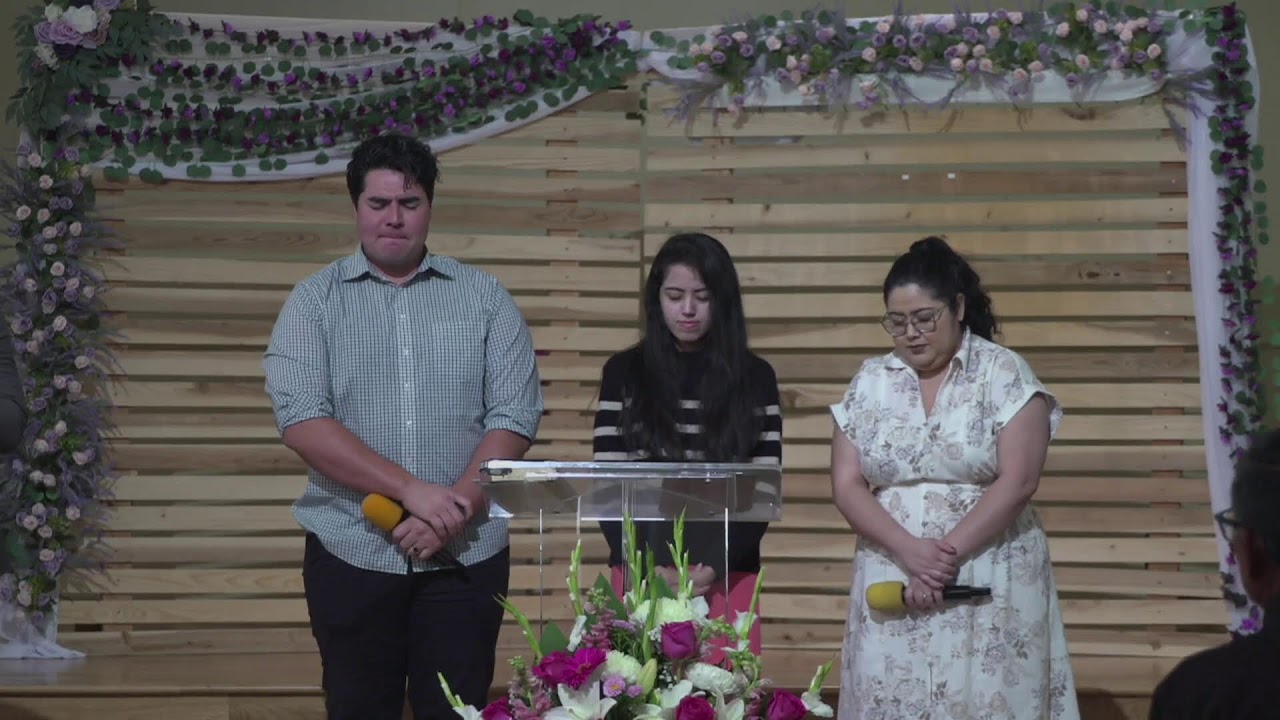 El Dios Que Nunca Nos Deja | Pr. Jahdiel Matos - YouTube