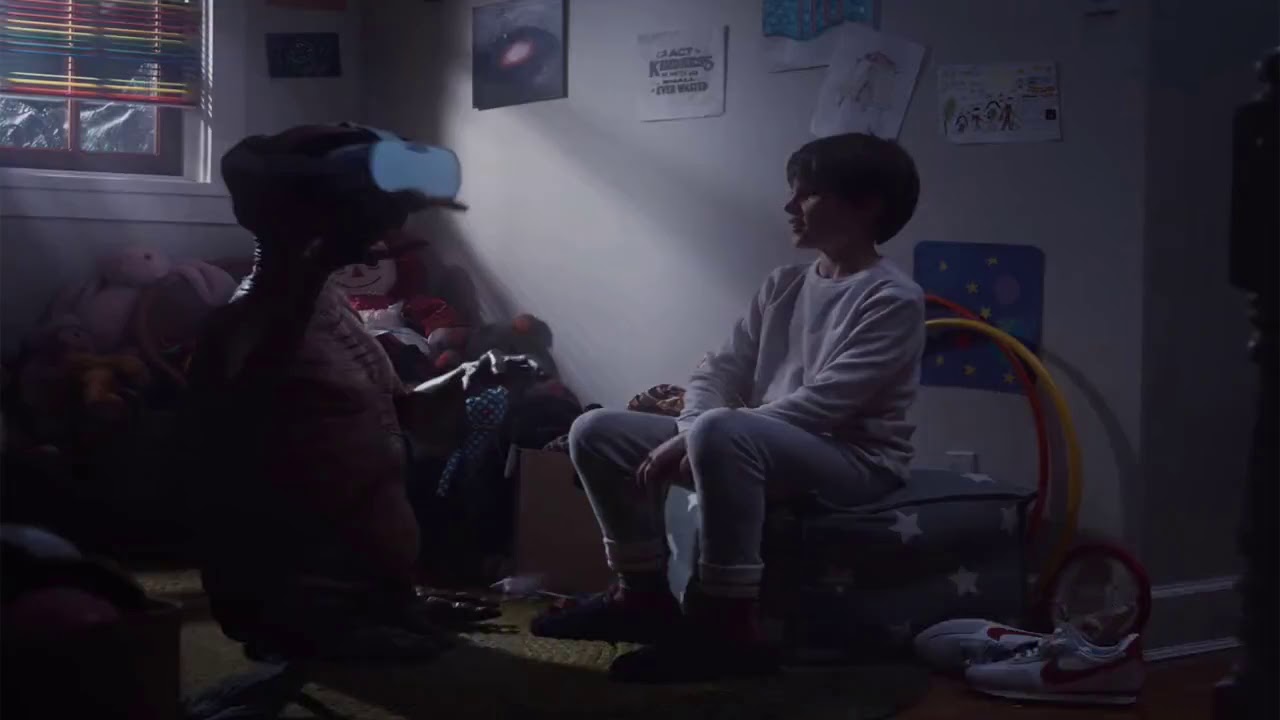 E.T. and Elliott ‘reunite’ in heartwarming Xfinity holiday ad - YouTube