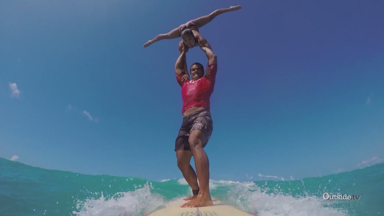Tandem Surfing | In the Zone - YouTube