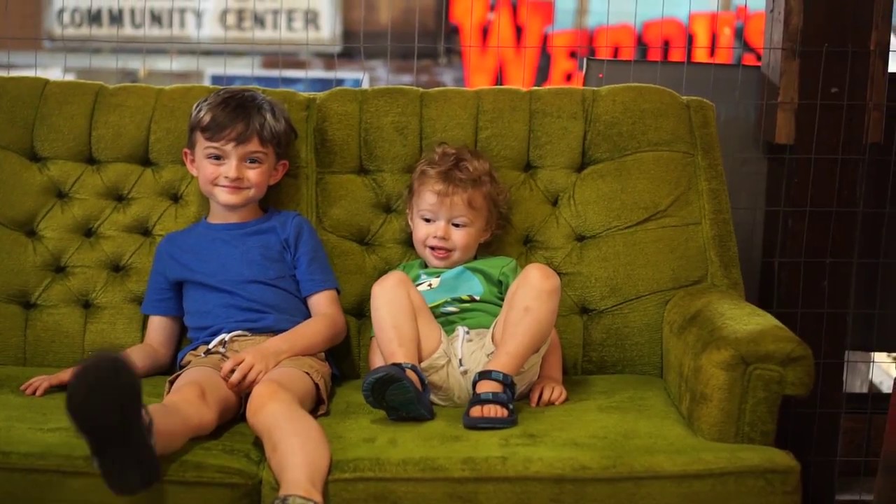 Henry and Jack Visit The Lucky Rabbit - YouTube