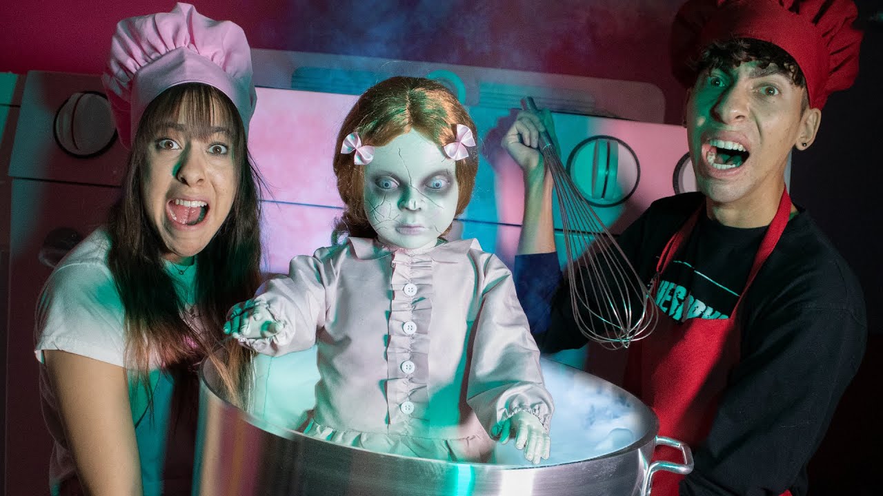 Baking Haunted Recipes with our Creepy Doll! (Baker's Core) - YouTube