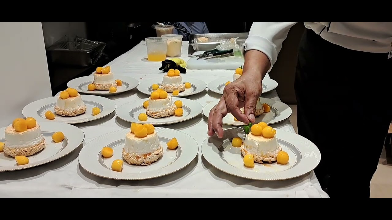 DESSERT CANONIGO WITH MANGI BALLS - YouTube