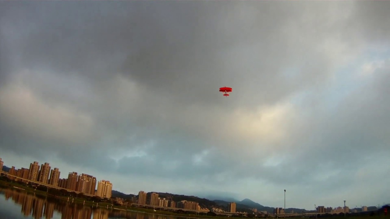 Red Vertigo on Floats - YouTube