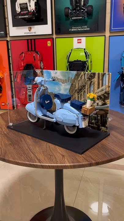 Lego Roman Holiday Vespa display box 😍😍 #lego #romanholiday #vespa # ...