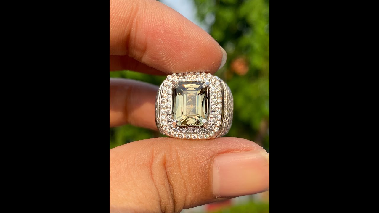 Natural 3.70ct green beryl eye clean brutal luster memo - YouTube