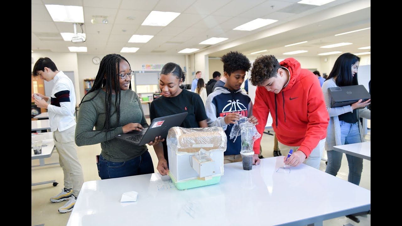 Connecting Curriculum to the Real World in the Global STEM Challenges ...