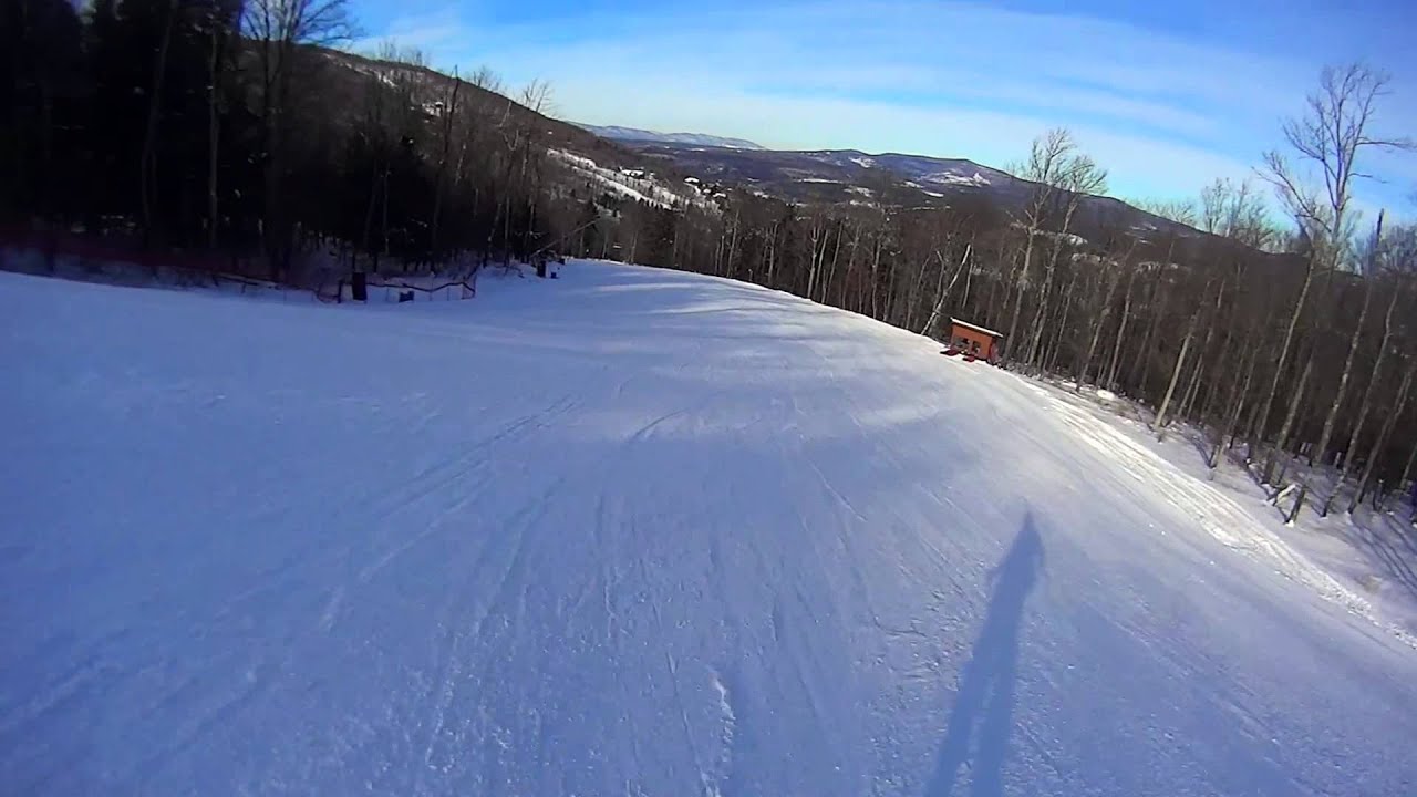 Skiing in Windham - YouTube