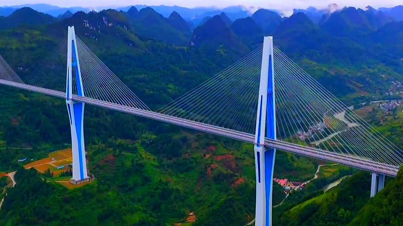 The world's tallest concrete bridge tower, the Sky Bridge - Pingtang ...