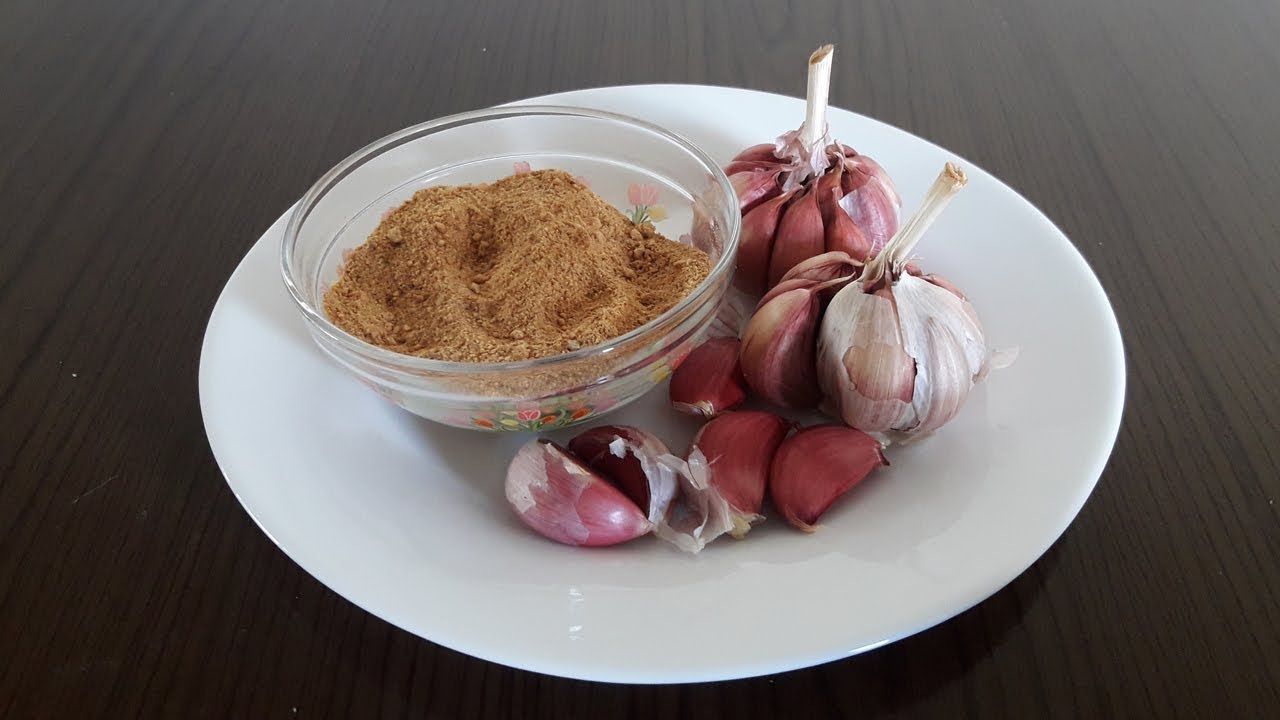 Como fazer alho em pó super fácil - YouTube