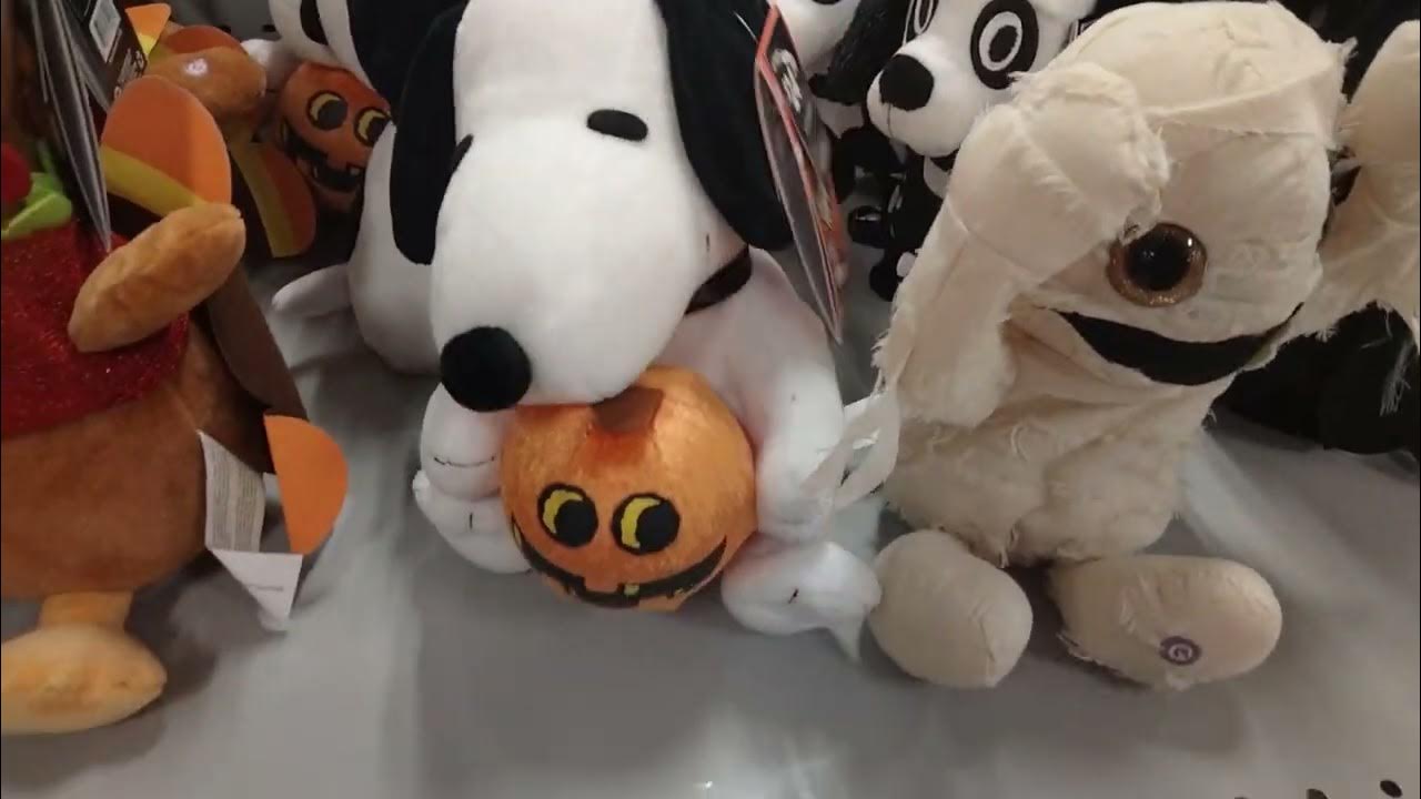 The At Home Store 2022 Halloween Gemmy Animatronics Store Walkthrough Tour - YouTube