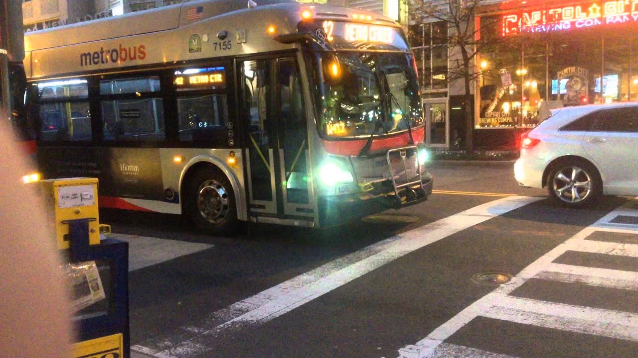 WMATA Neoplan AN460A #5307 takeoff - YouTube