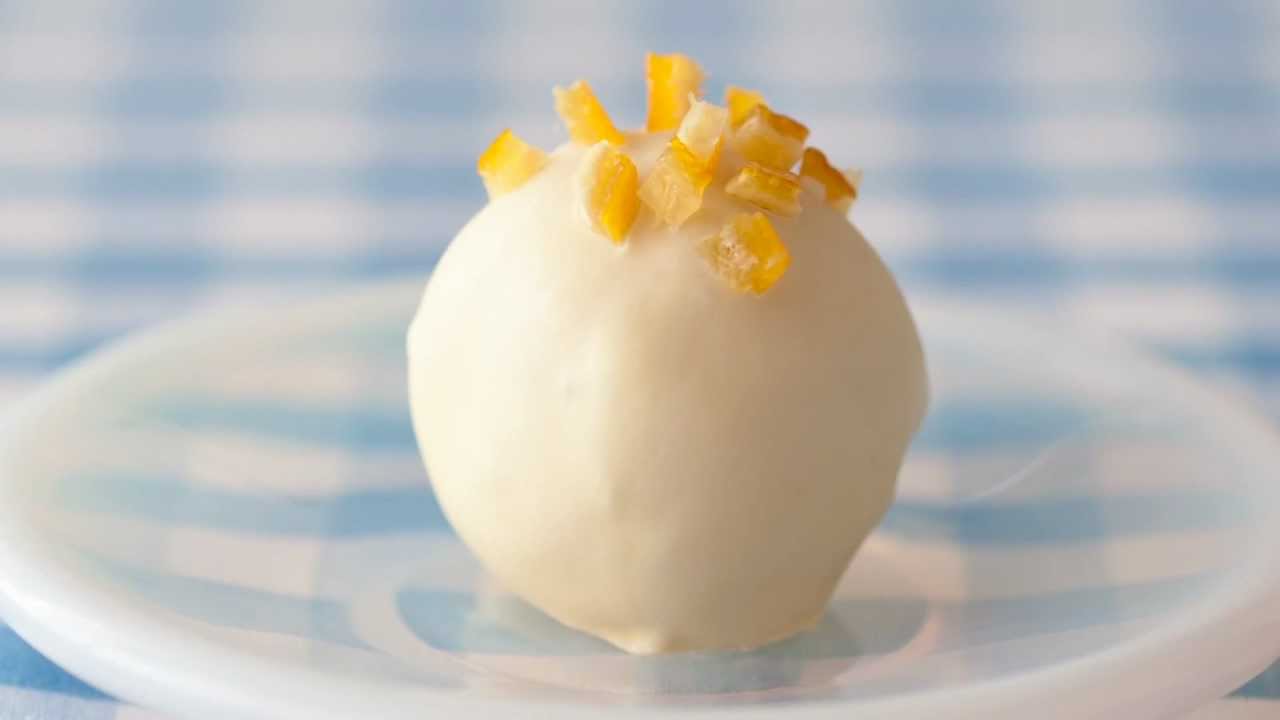 Cake Balls, More Than 60 Delectable & Whimsical Sweet Spheres of ...