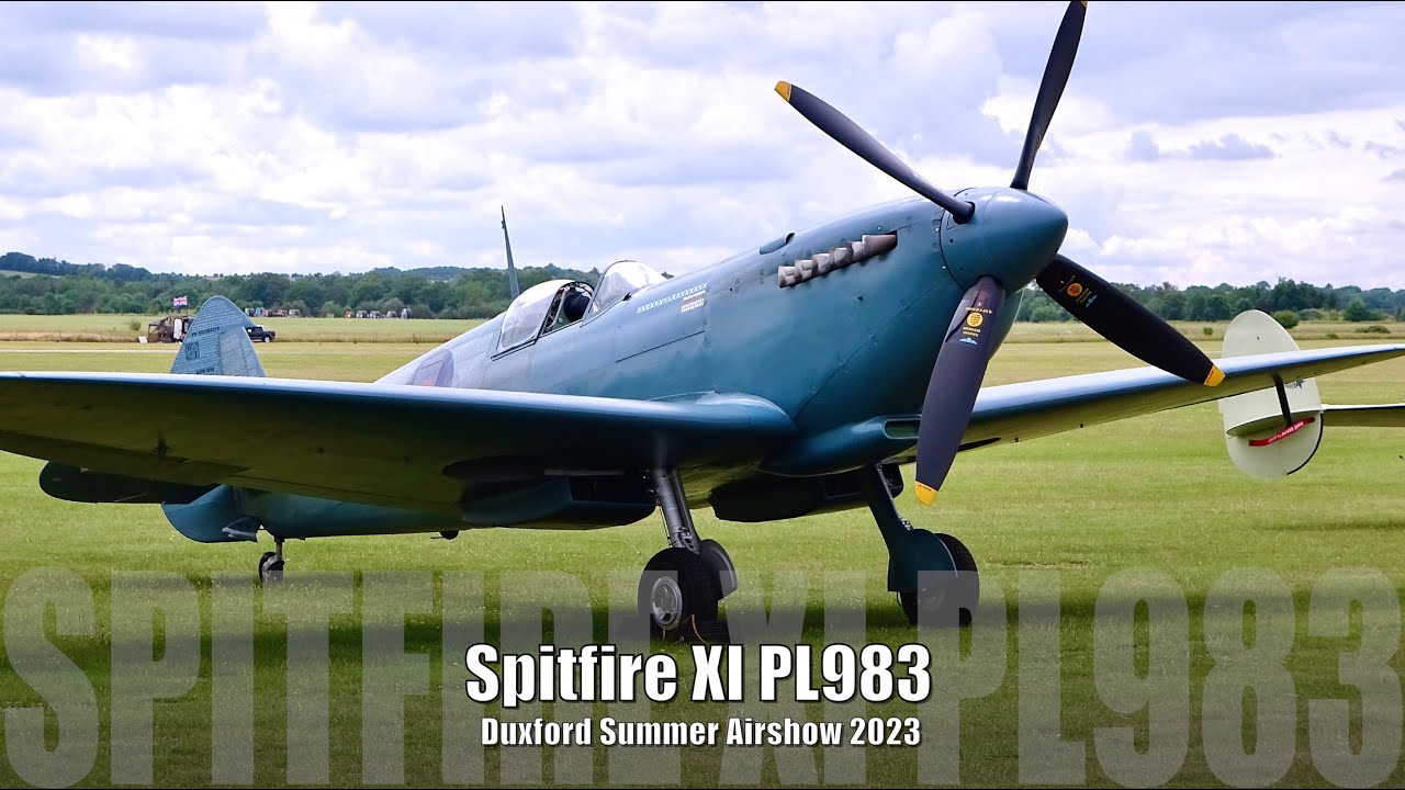 Spitfire XI PL983 - Duxford Summer Airshow 2023 - YouTube