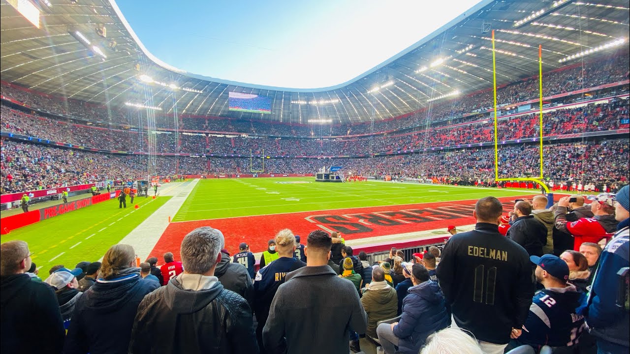 Nationalhymne | National Anthem | NFL München | Tampa Bay Buccaneers ...