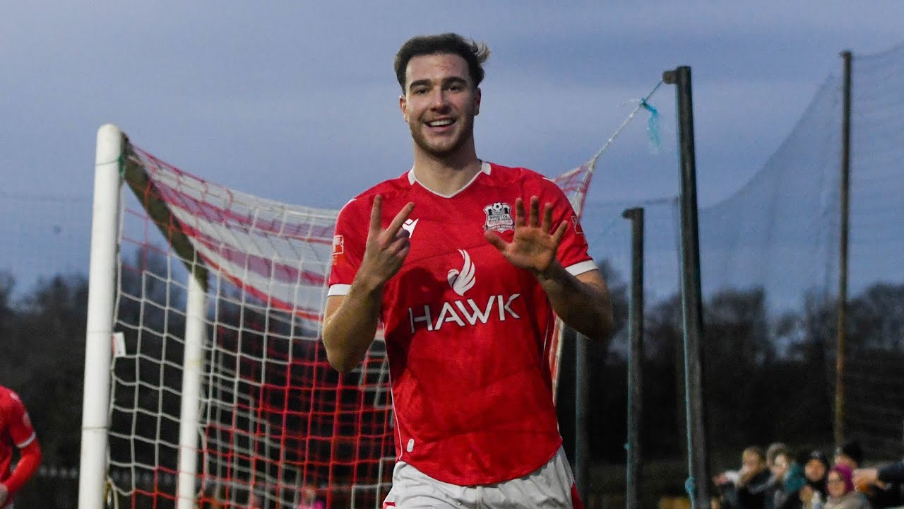 Louis Britton x Bristol Manor Farm - YouTube