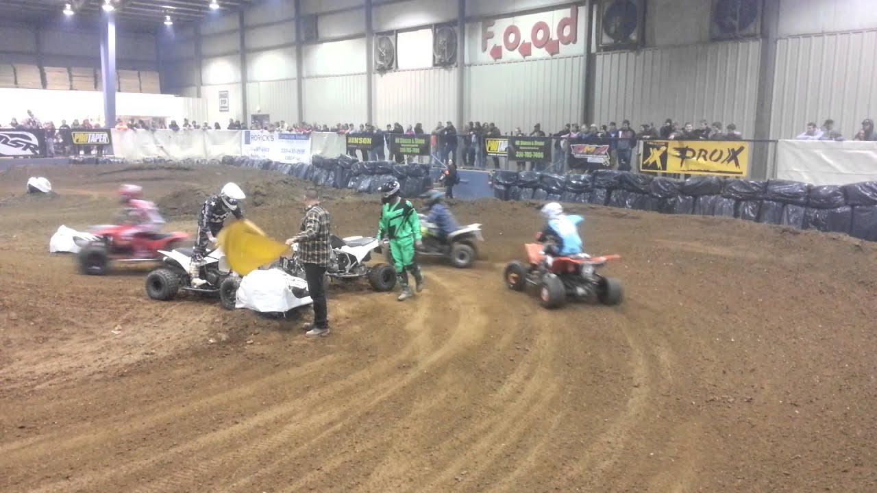 Summit indoor quad 2015 - YouTube
