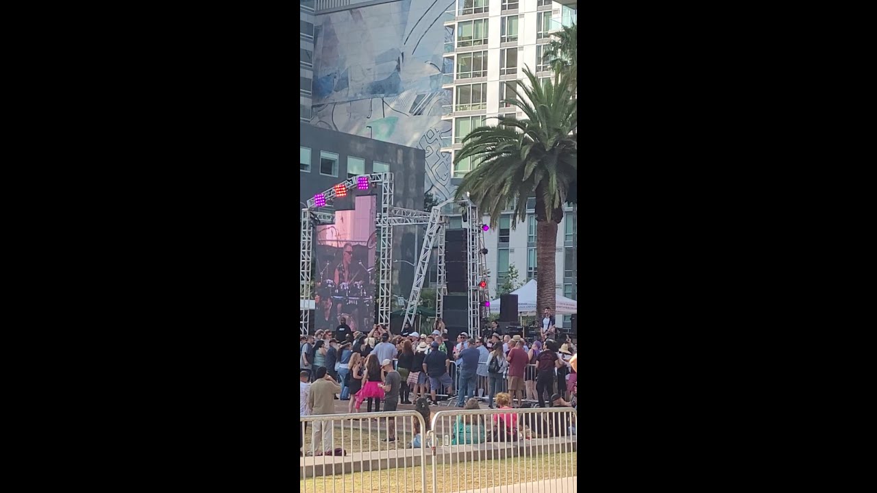 Summer concert Forever 80's at Pershing Square in Downtown Los Angeles ...