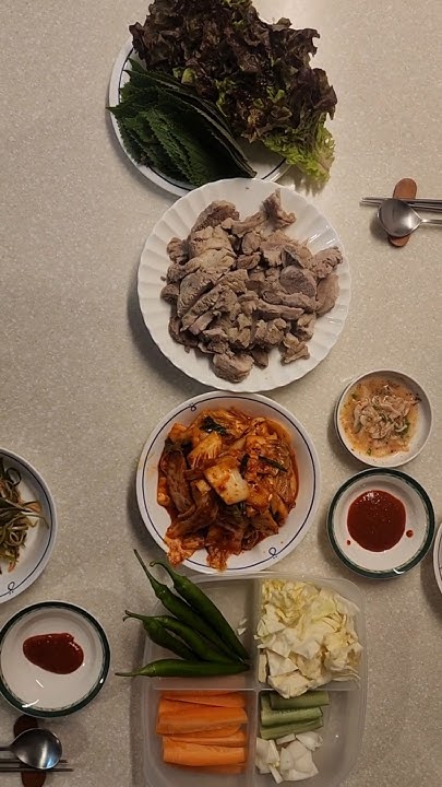 보쌈 한상 저녁 (2025. 3. 29) - YouTube