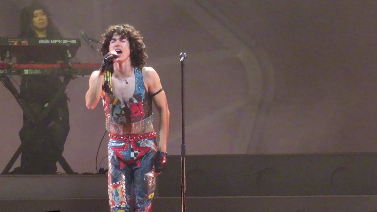 Conan Gray - Family Line (Amsterdam, The Netherlands, Found Heaven On ...