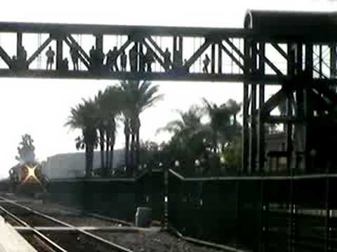 BNSF 3114 Leads a Light Engine Power Move East in Fullerton - YouTube