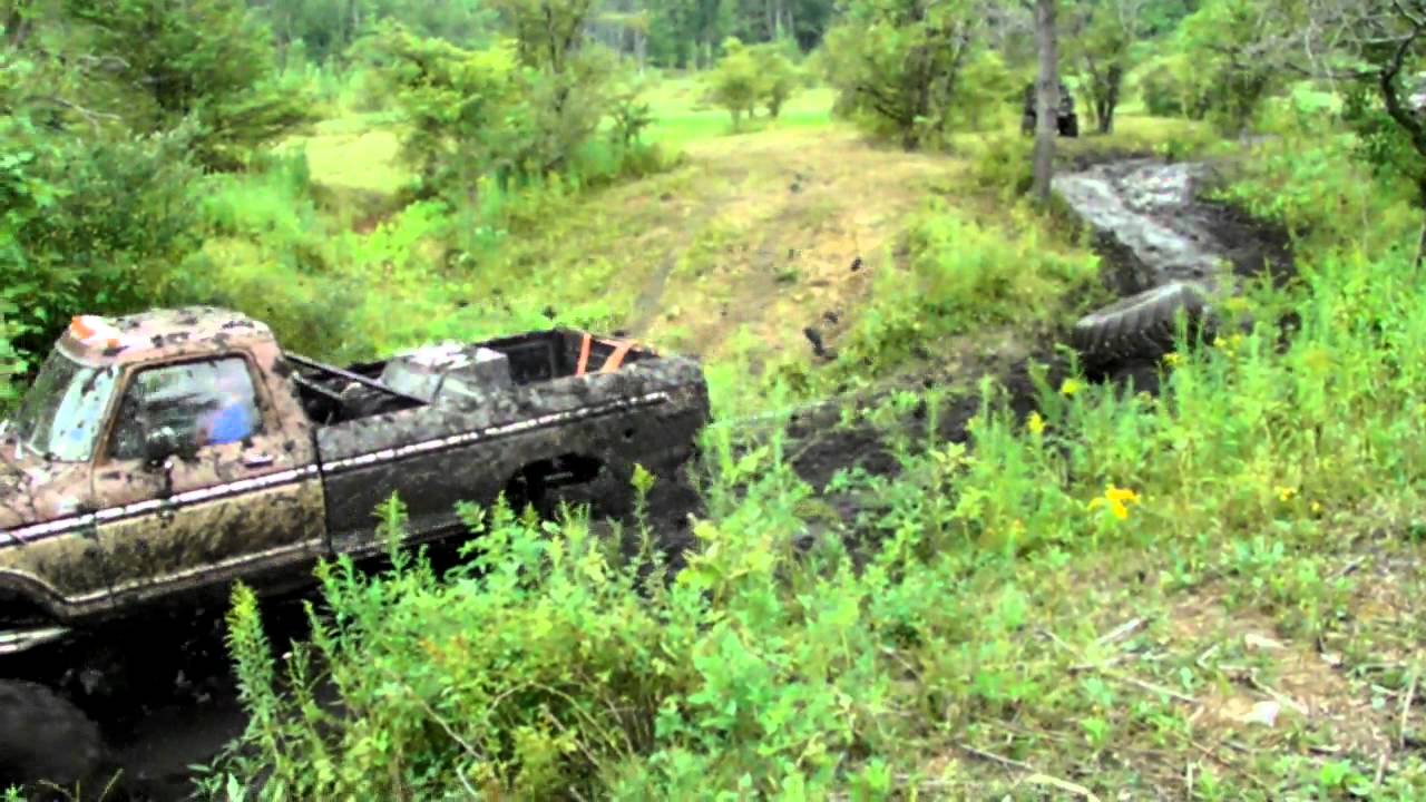 Mud Run Wolf Springs Off Road Park, Knoxville, PA 8-13-11 - YouTube