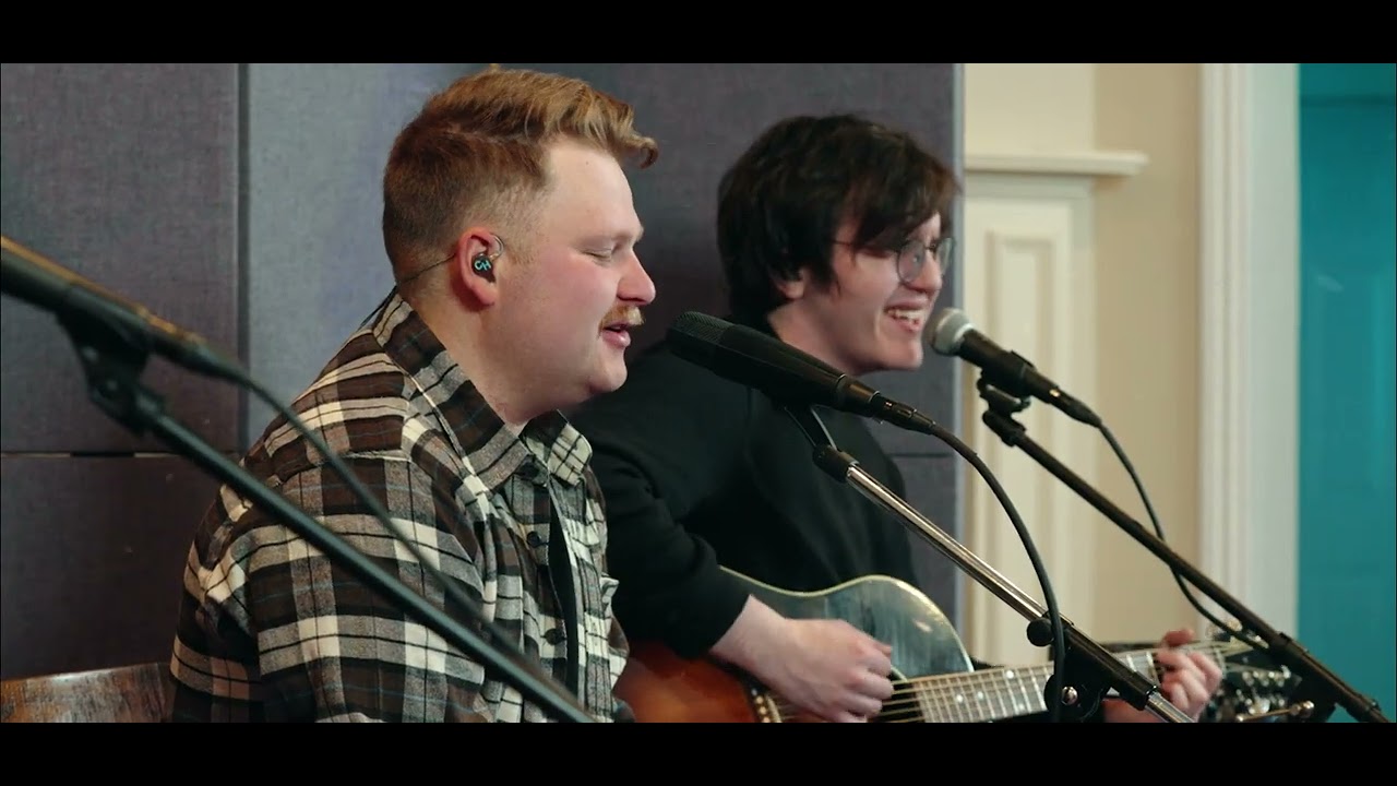 Cameron Hobbs - Picture Perfect (The Savannah Sessions) - YouTube