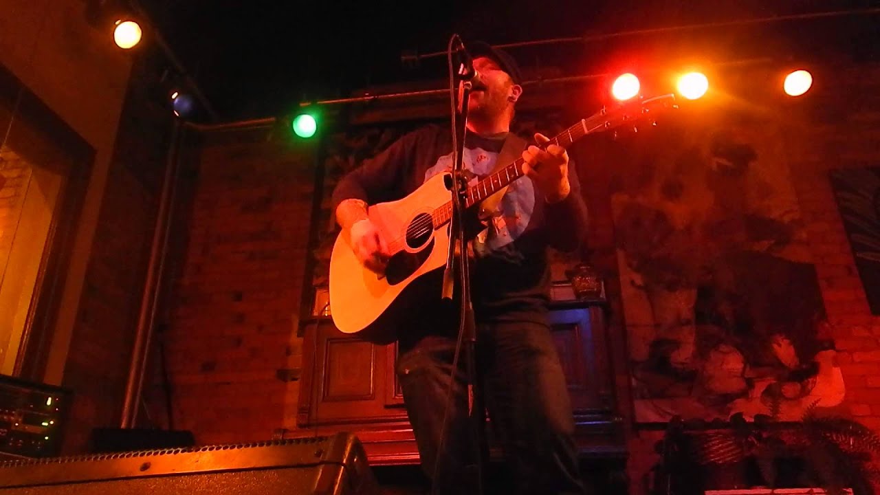 Goodnight Moon - Jason Lancaster - Between The Roses Tour - YouTube