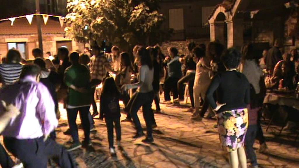 Συγκρ Δαλιάνη Πανηγύρι στου Σέρβου Αρκαδίας τσάμικα - YouTube
