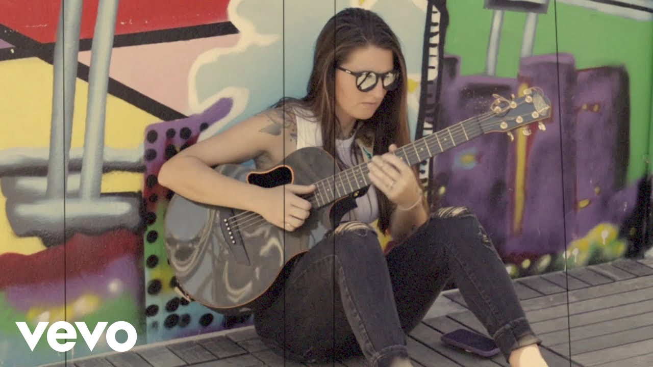 Sheena Brook - Rule The World - YouTube