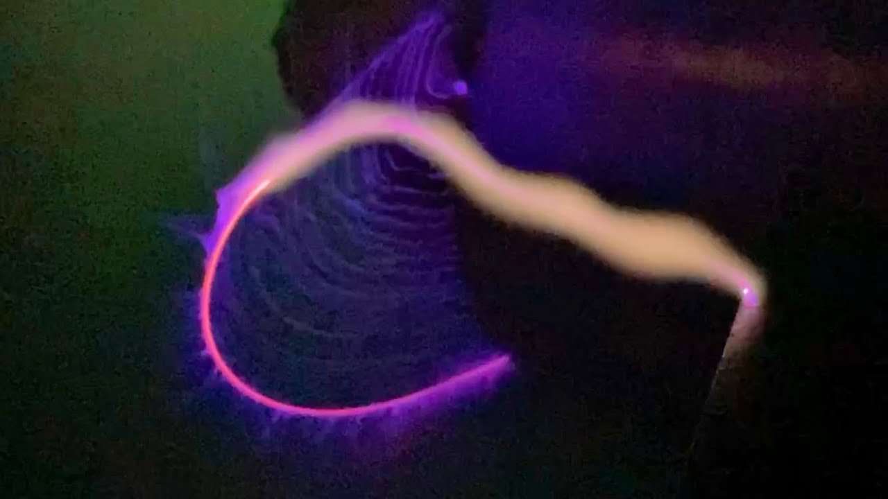 Self Arcing Ionic Wind Corona Spinner - YouTube