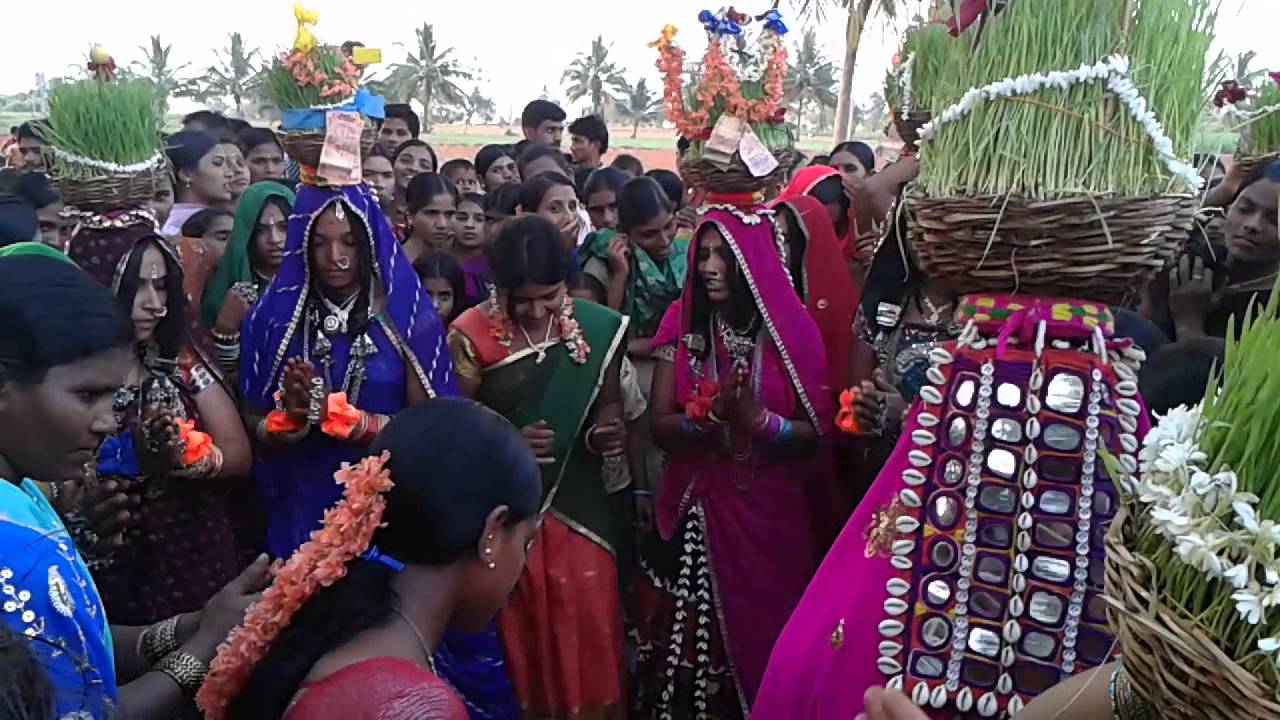 Lambani dance - YouTube