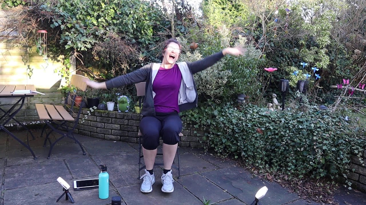 Sit & Dance, Gentle Chair Exercise. I'm a Believer. The Monkees - YouTube